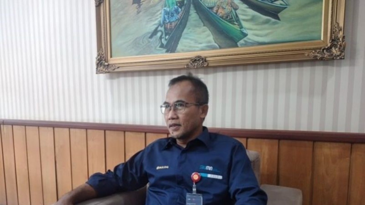 Kepala Kantor Wilayah Badan Urusan Logistik Provinsi Kalimantan Selatan ...