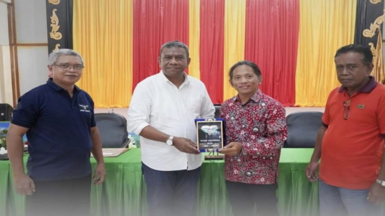 IAKN Ambon - CRCS UGM Kerja sama Tingkatkan Kualitas Pendidikan