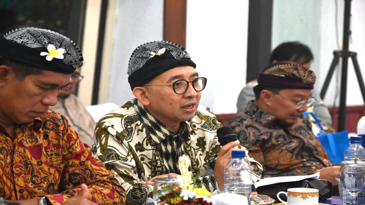 Siaran RRI Bali Harus Tetap Relevan dengan Konten Kearifan Lokal di ...