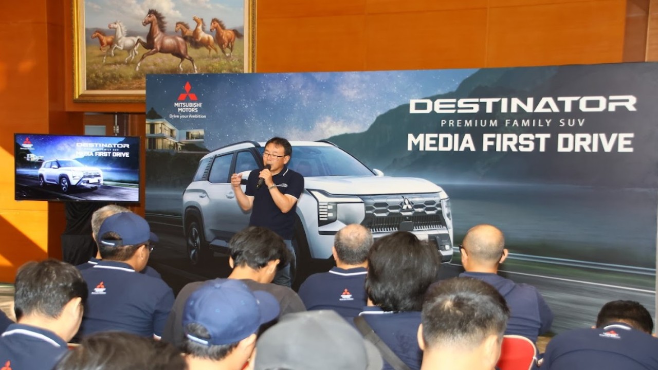 Mitsubishi Buka Kemungkinan Hadirkan Teknologi Hybrid di SUV Destinator