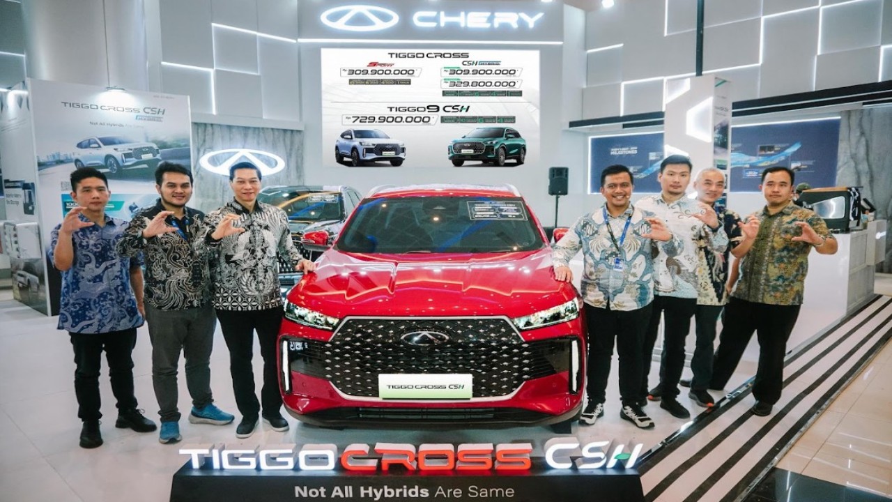 Chery All Out di GIIAS Surabaya 2025, Perkenalkan TIGGO Cross Series ...
